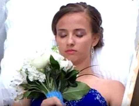 Beautiful Girls In Their Caskets Beautiful Girls In Their Caskets