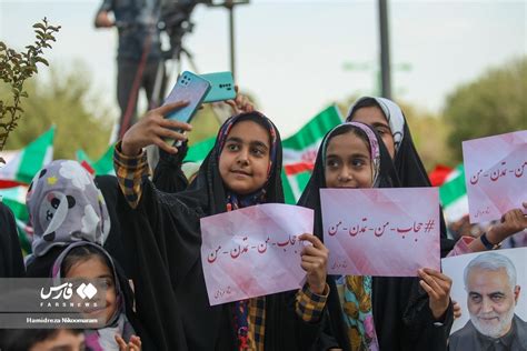 عکس‌های فراگیر از تجمع مخالفان بی‌حجابی