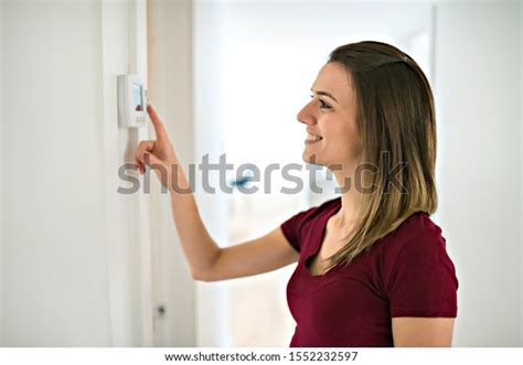 Woman Set Thermostat House Stock Photo 1552232597 Shutterstock