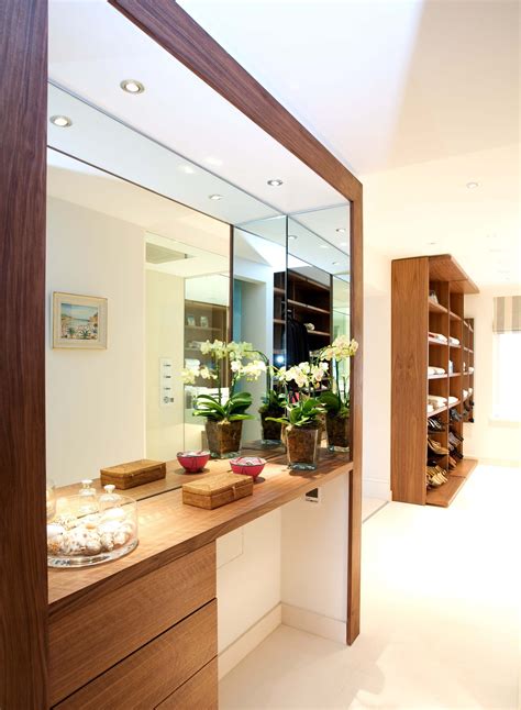 Bespoke Dressing Room Design