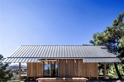 This Modular Off Grid Design Can Adapt To Any Landscape