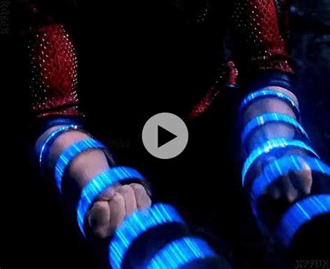 그래서 이 무기 정체는 뭐임 영화 Tv 에펨코리아