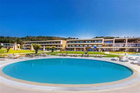 Ammoa Luxury Hotel Spa Resort