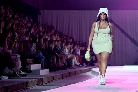 How Selling Plus Size Clothing On Instagram Gave Me The Fat Community I