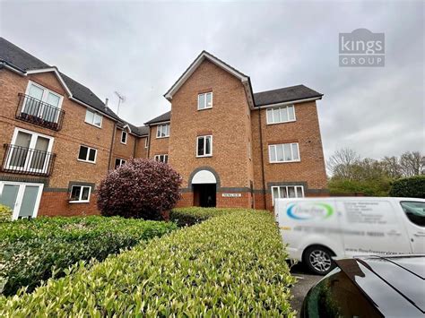Peregrin Road Waltham Abbey 2 Bed Apartment £1 300 Pcm £300 Pw