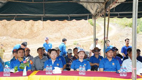 Edl Gen ຈັດກິດຈະກໍາ ປູກຕົ້ນໄມ້ ແລະ ປ່ອຍປາ ບໍລິສັດ ຜະລິດ ໄຟຟ້າລາວ ມະຫາຊົນ