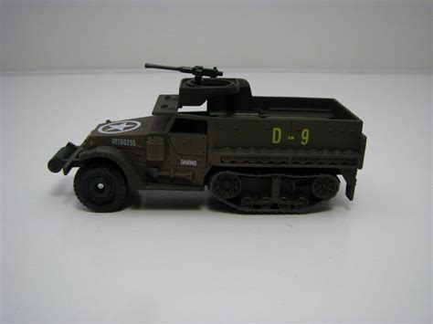 Corgi 90mm Polopás Halftrack M3 A1 Normandy 1944 Military Legends90631