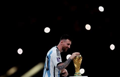 Lionel Messi Banjir Ucapan Selamat Dari Legenda Dan Pembalap MotoGP