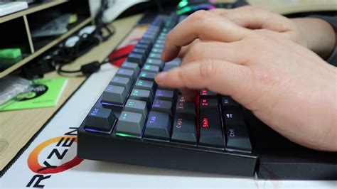 Abko Hacker K2000 Pbt 에디션 축교환 블랙 청축 타건영상 Youtube