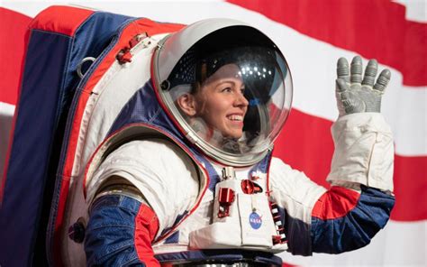 Foto Misión En La Luna Fotos Así Son Los Nuevos Trajes De La Nasa