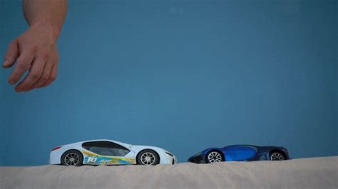 Giant Fetish Muscle Giant Butt Crushing Cars And Ass Squishing The