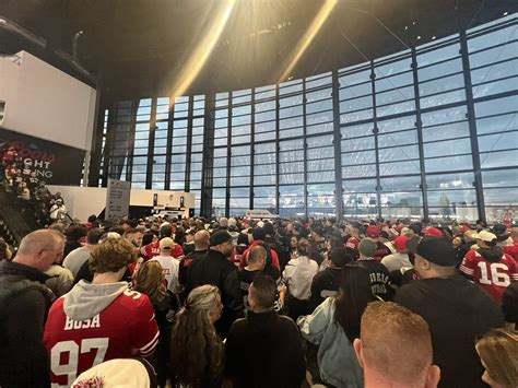 John Katsilometes On Twitter Cant Escape The Crowds In VegasVille