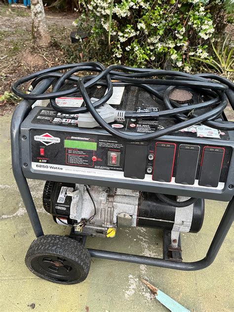 Briggs and Stratton 6500 w generator - Miscellaneous Tools - Bithlo, Florida | Facebook Marketplace