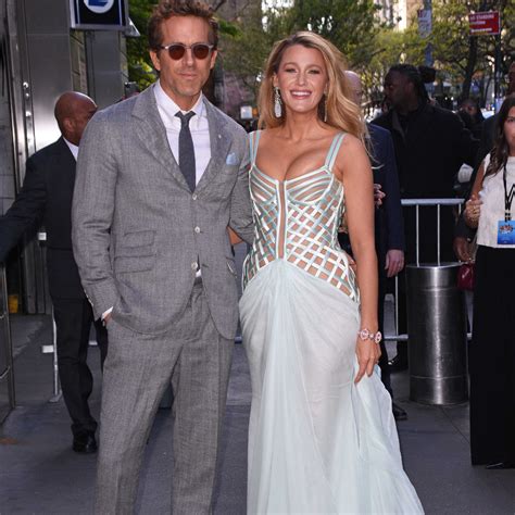 Scarlett Johansson And Ryan Reynolds Wedding 60 Photos