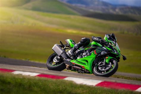 2024 Kawasaki ZX 6R First Look Cycle News