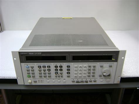 3391 Agilent 8644b Option 003 Synthesized Signal Generator 0 26 1030 Mhz Nt Surplus Llp