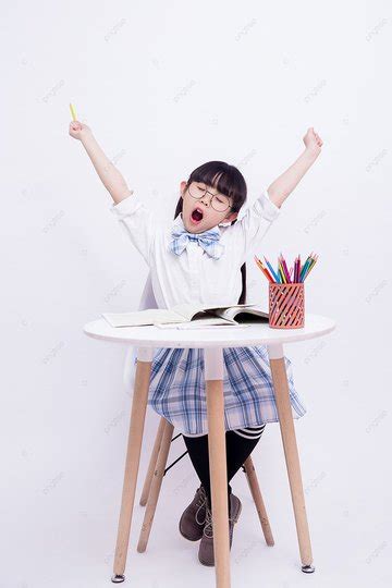 학교 계절 학교 용품 할인 포스터 오프닝 시즌 학생 시작 학용품 할인 학생 만화 학사 배경 학교 계절 학교 용품 할인 포스터