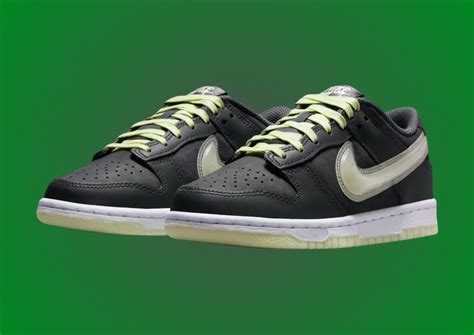 Nike Dunk Low Gs Glow In The Dark Hq3569 068 Sneakerfiles