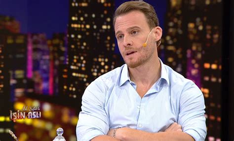 Kerem Bürsin Sosyal Medya Narsistik Ve Saçma Bir şey Gecce Magazin Haberleri