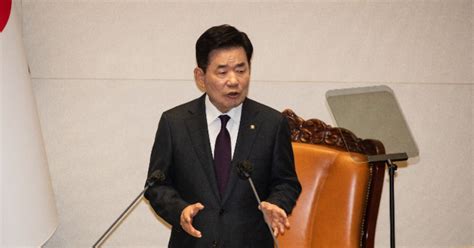 김진표 한동훈 국회 발언 태도에 과유불급 고칠 필요있어