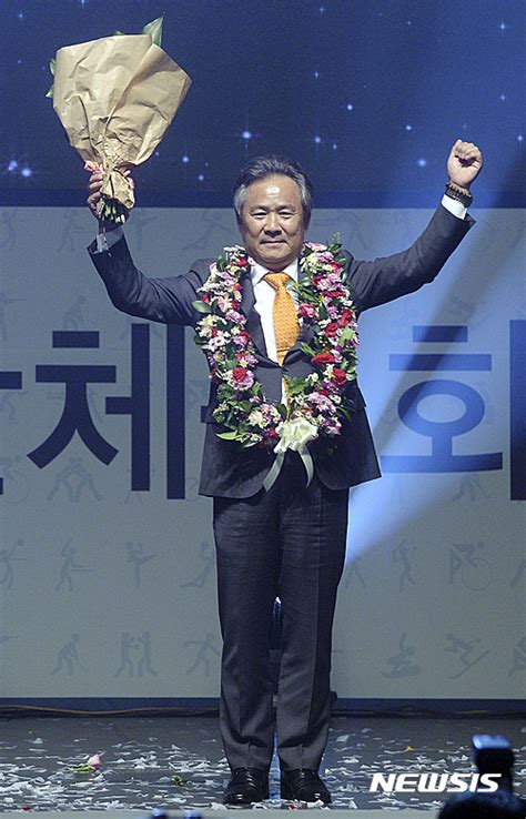 이기흥 제40대 대한체육회장 재정자립과 체육인 일자리 창출에 역점
