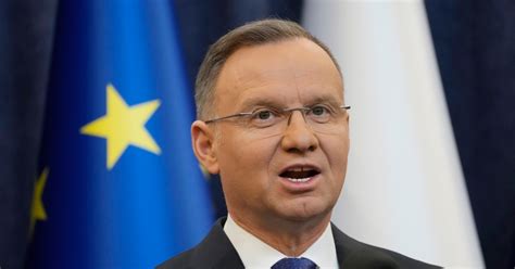 Польща може передати Україні ракети до систем ППО радянських часів Дуда