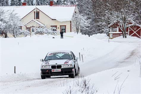 Bmw Ralli Sarjassa Selkeä Kärkikolmikko Hrcf Fi
