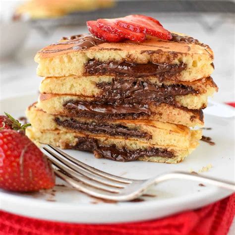 Cocoa Pancakes With Nutella Cocoa Circle
