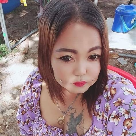 ช้างน้อย ชบาแก้ว