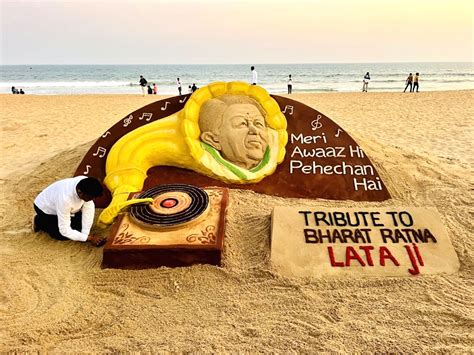 Artist Sudarsan Pattnaik Creates A Sand Sculpture With The Message