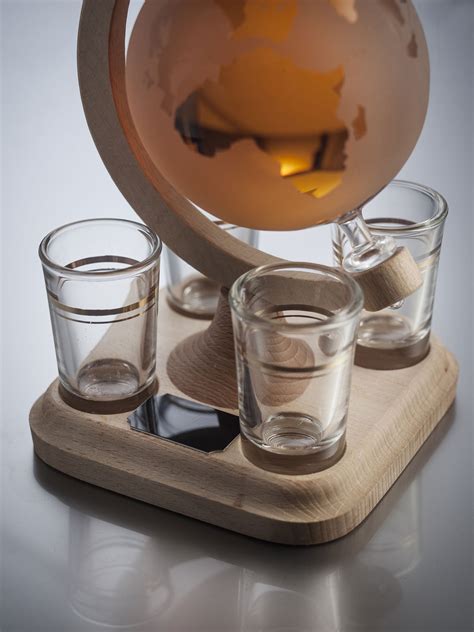 Globe And 4 Glasses Stylishwhisky
