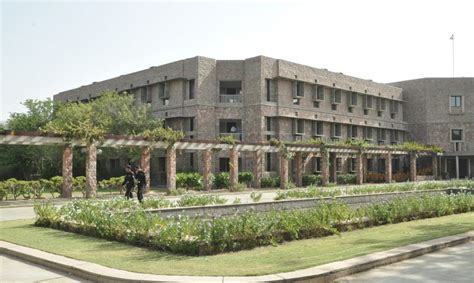 Iihmr University Jaipur Admissions 2020 Fee And Placements Eduswami