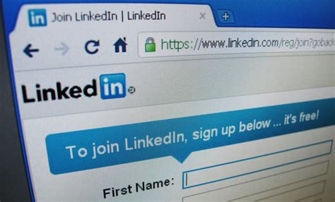 Linkedin Accounts Used By Hackers To Connect With Professionals