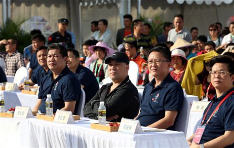 2017海南陵水光坡圣女果采摘季活动开幕椰岛农事