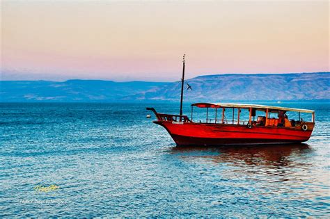 김농주 갈릴리 호수의 배 A Boat Of Sea Of Galilee 왕복선 누가복음 8 22 하루는 제자들과 함께 배에