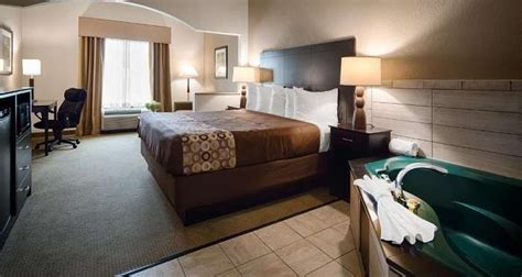 8 Romantic Hotels With Hot Tub In Room In Columbus Ohio