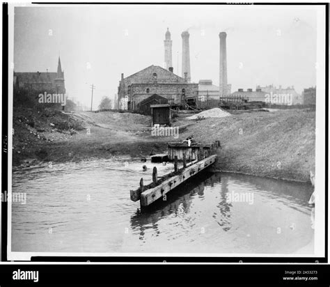Chicago Water Tower Pumping Station Cut Out Stock Images And Pictures Alamy