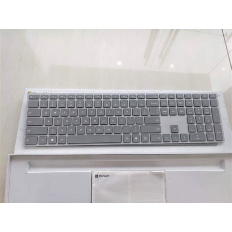 Bàn Phím Bluetooth Microsoft Surface Keyboard 1742 3yj 00022 Like New