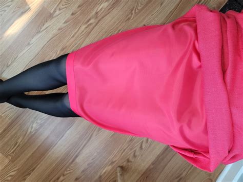 Pink Pencil Skirt With Black Pantyhose 36 Pics Xhamster