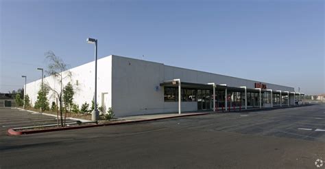 17575 Foothill Blvd Fontana Ca 92335 Foothill And Tamarind Center