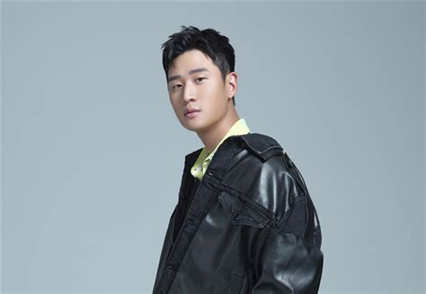 周興哲不忍了宣布「好消息」！罕曝出道8年煩惱：說太多 娛樂星聞