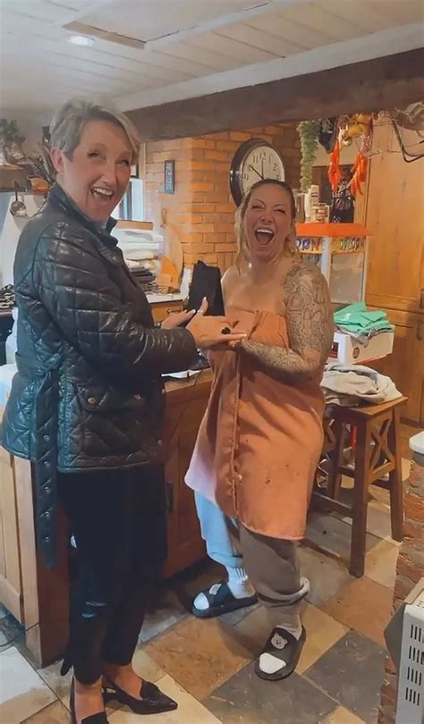 Jodie Marsh Looks Unrecognisable As She Slips Into Clingy Towel For ‘dripping Wet Snap Daily Star