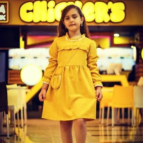 خرید و قیمت پیراهن پاییزه دخترانه خوشگل و باکیفیت جنس کار مخمل کبریتی با یه کیف کوچولو از یک سال