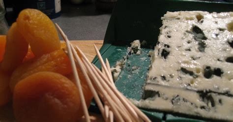 Hopie S Kitchen Filets Mignons De Porc Au Abricots Farcis De Roquefort