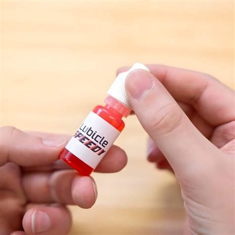 Mcubes Cubicle Lubicle 10 Ml Quick And Reliable Lube