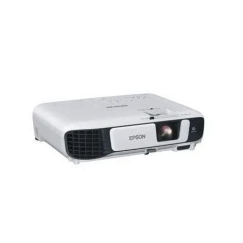 Lcd Epson Projector Model Name Number Ebx 49 At ₹ 45000 Piece In