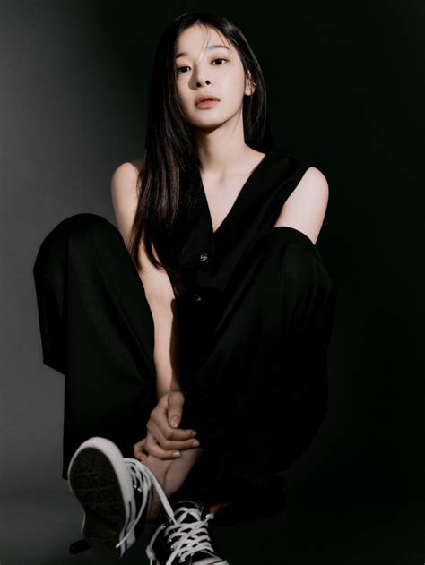 [화보] 배우 설인아 새 공식 프로필 공개 네이트 뉴스