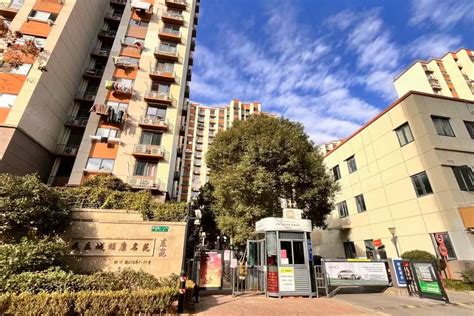 惠南镇： 听、议、干、评”四步法， 小路灯”照亮 大民生”社区党建
