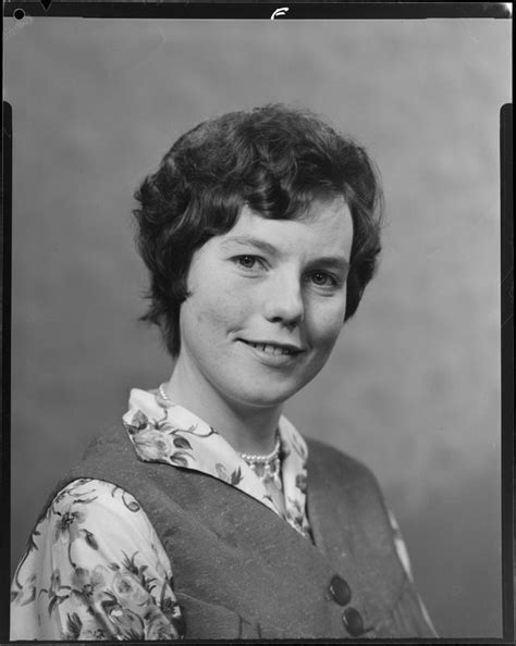 Yardley Woman Puke Ariki