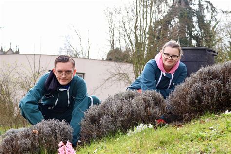 Lassociation J B Thiéry Prépare Le Printemps Association J B Thiery